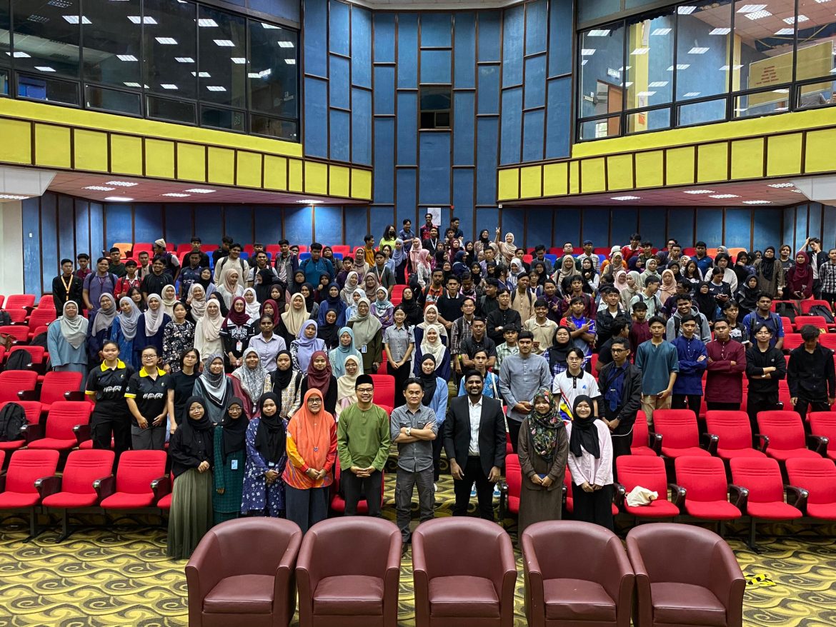 FAKULTI KOMPUTERAN DAN META-TEKNOLOGI